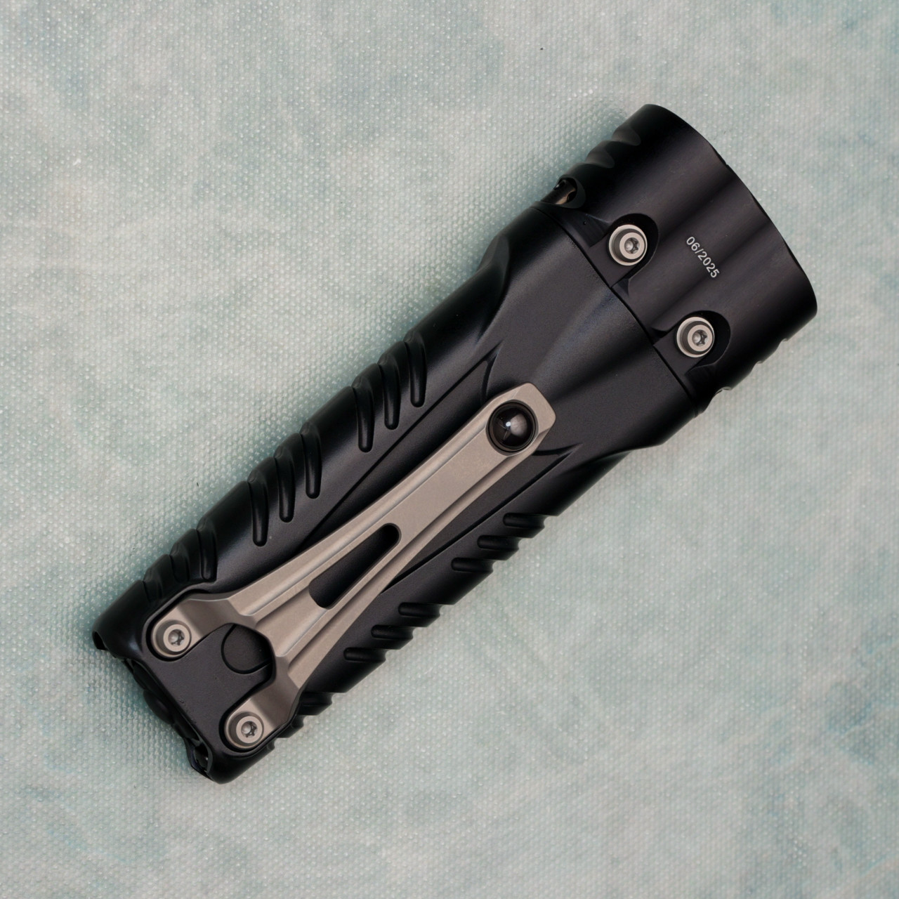 Microtech Surefire Stiletto Pro II Bead Blast 198-BB | American Edge Knives