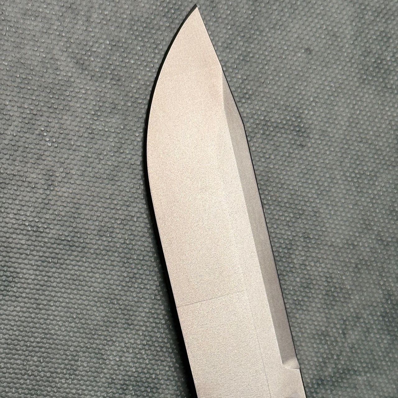 Squid Industries Surf Button Lock Integral Flipper Silver Handle ...