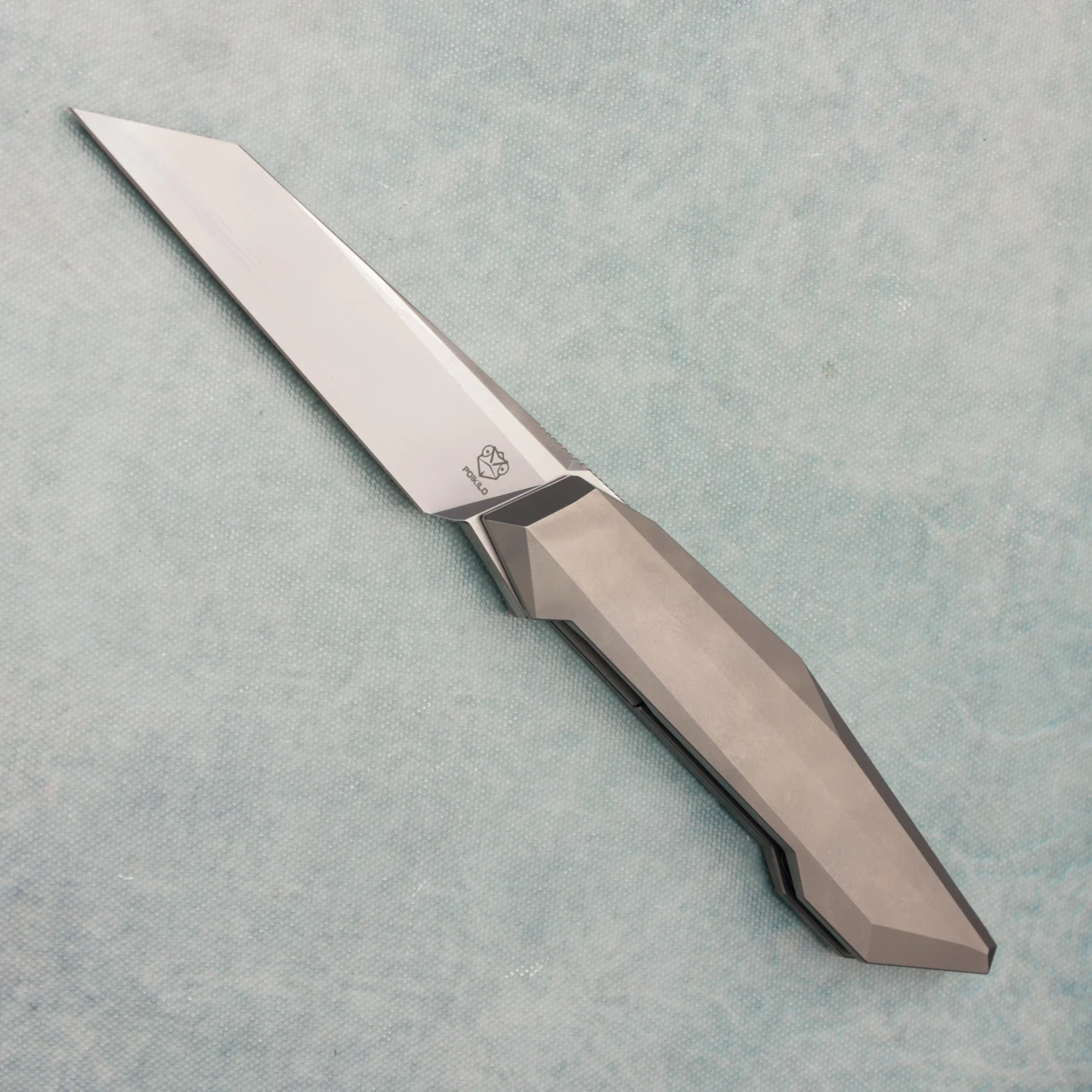 Poikilo Blade Prism Small Inset Liner Lock Titanium Handles Pearlescent ...