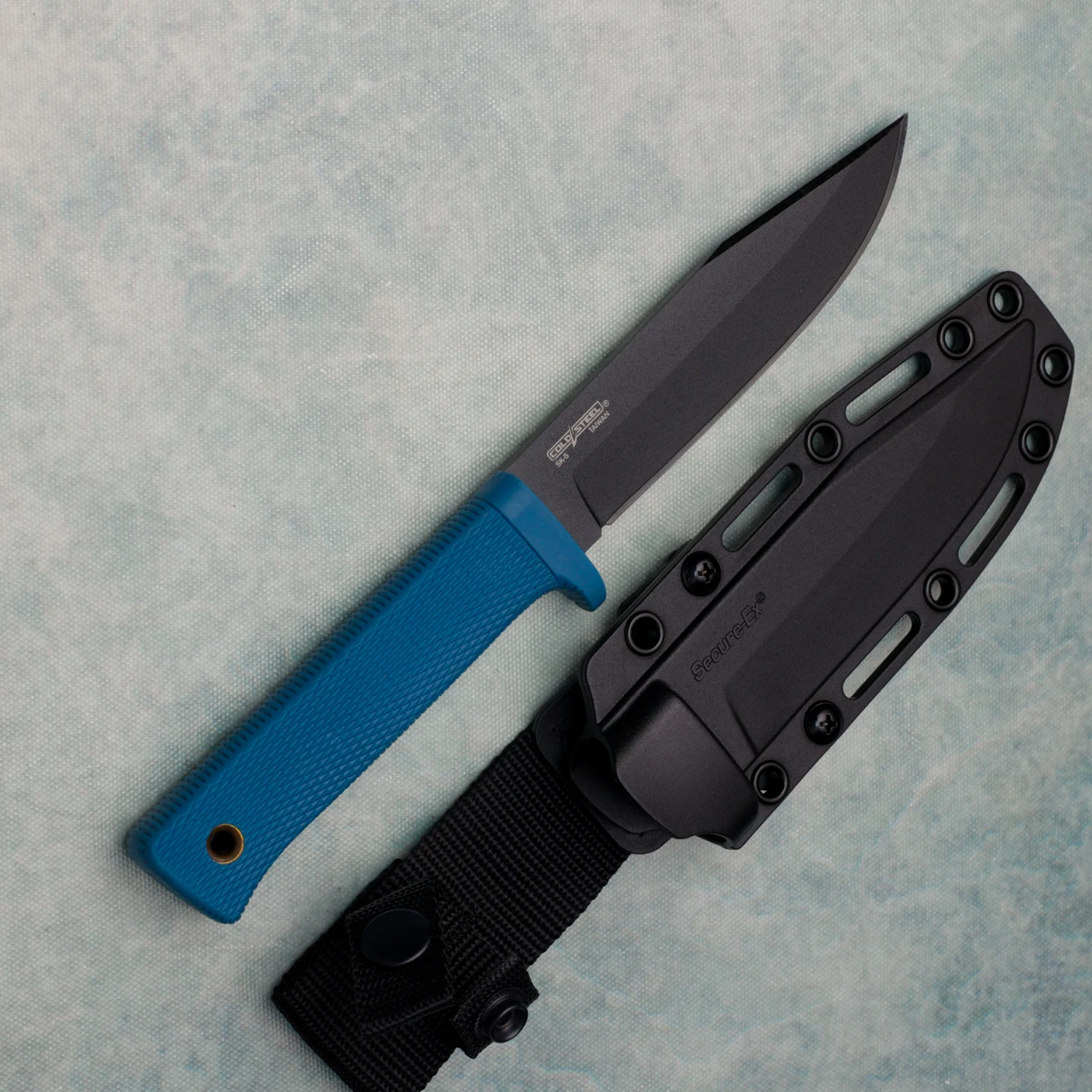 Cold Steel SRK-C Blue Kray-Ex Handles Black Blade | American Edge Knives