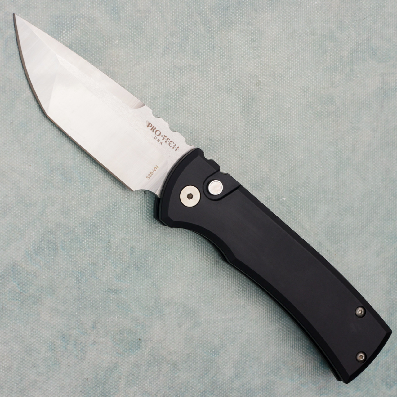 Chaves Pro-Tech T/E Redencion 229 Black Handles Satin Blade Enthusiant ...