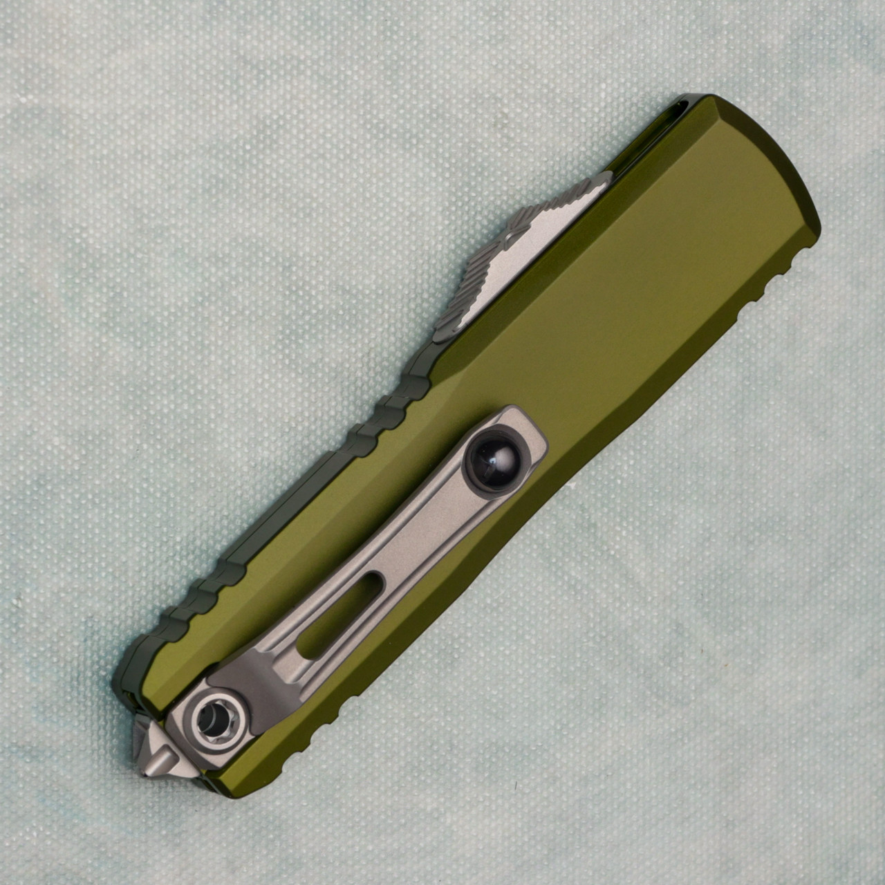 Microtech UTX-85 Gen IV T/E OD Green Handle Stonewash Part Serrated ...