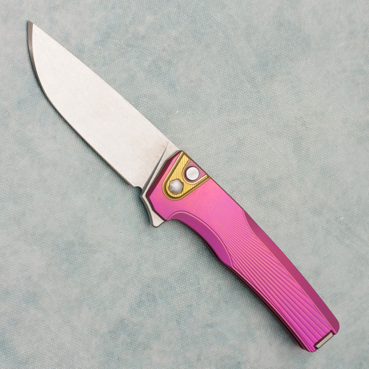 MachineWise Sonora Button Lock Flipper Sunray Texture Pink Anodized ...