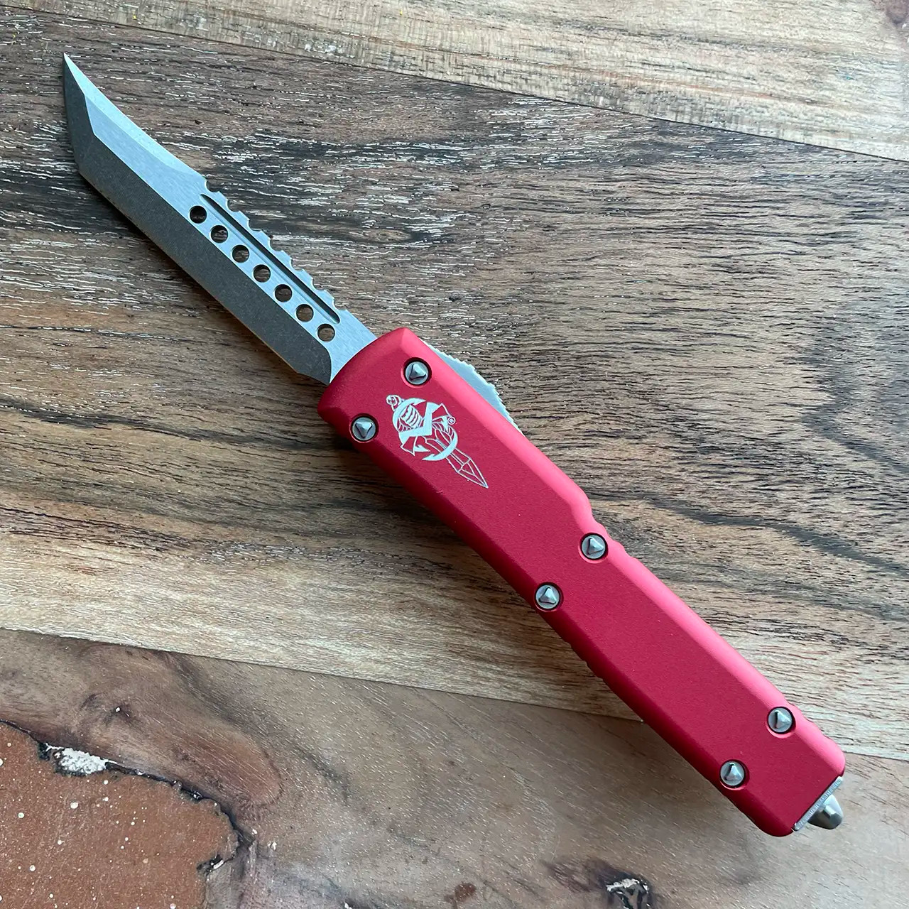 Microtech Utx 70 Hellhound Red Stonewash Standard Signature Series 419