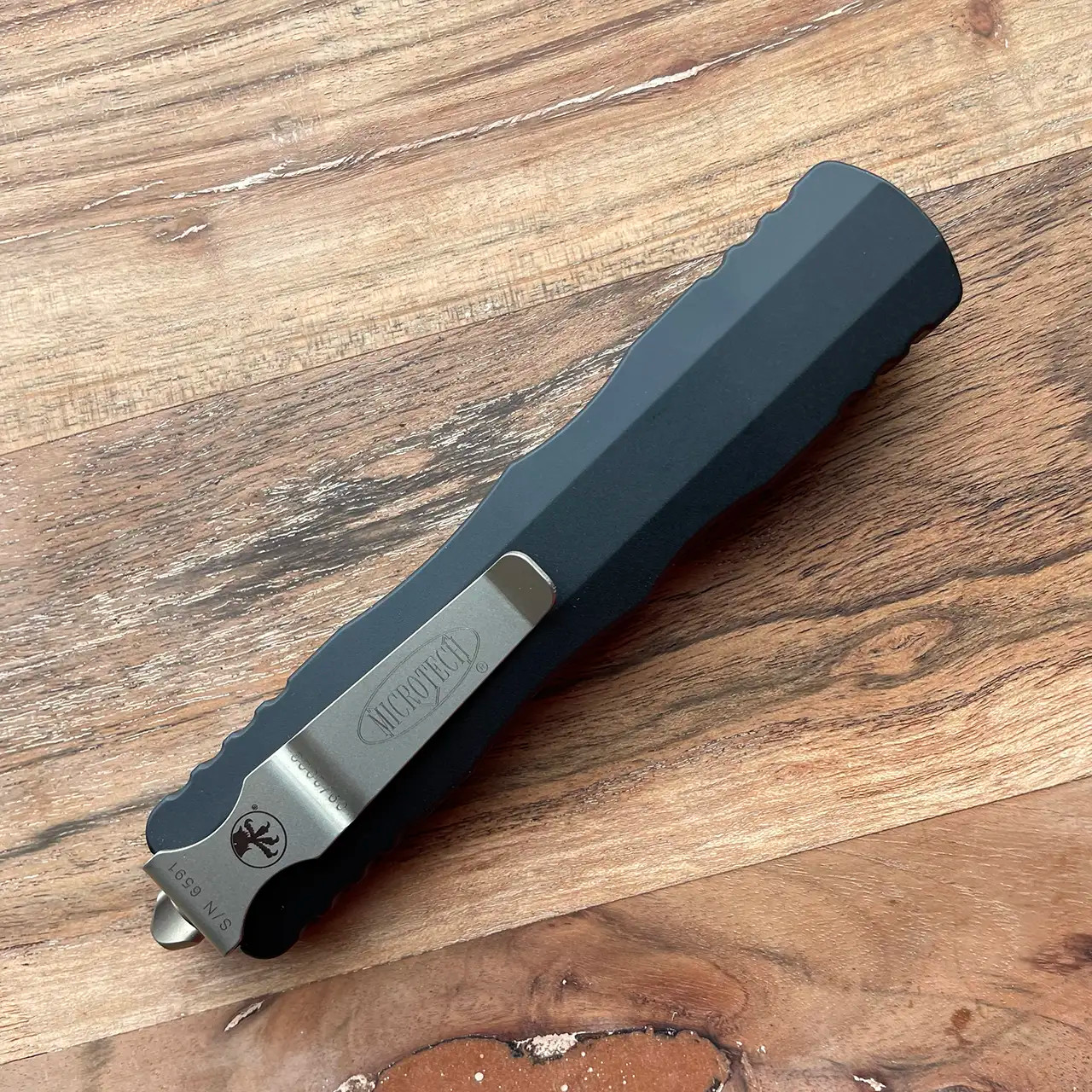 Microtech Dirac Delta D/E Bronzed Standard 227-13 | American Edge Knives