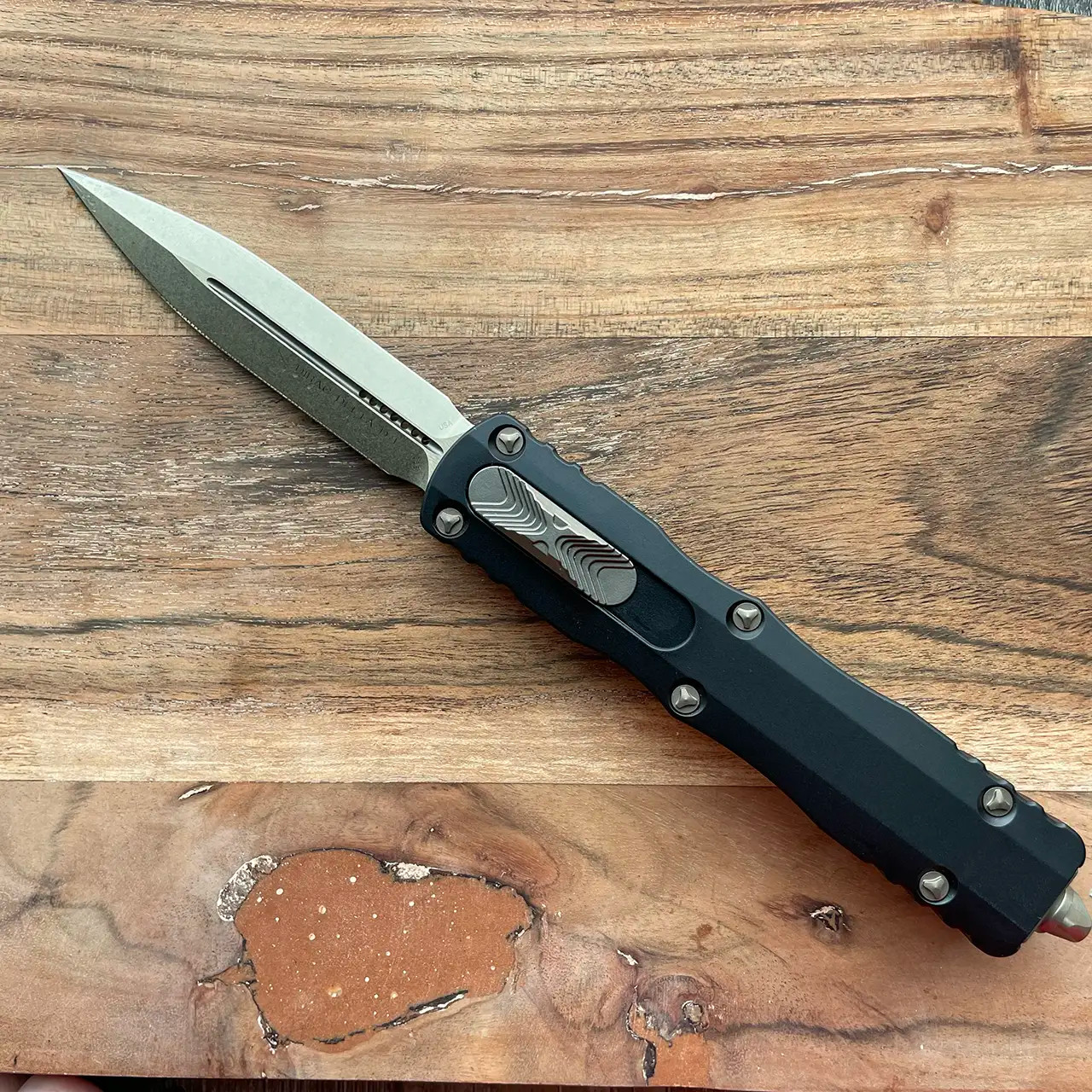 Microtech Dirac Delta D/E Bronzed Standard 227-13 | American Edge Knives