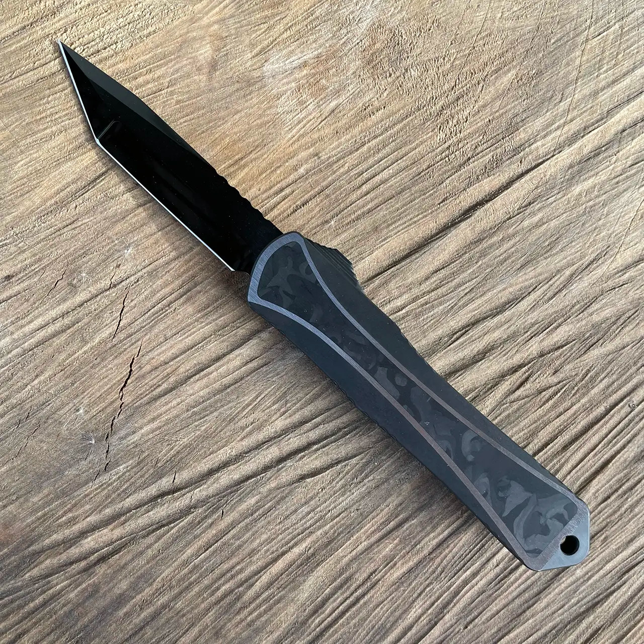 Heretic Knives Manticore S Tanto Dlc Stainless W Marbled Carbon Fiber