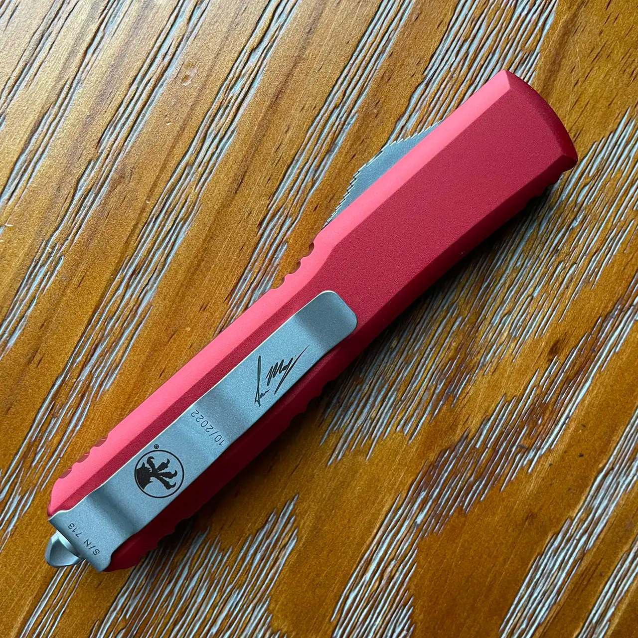 Microtech Ultratech Warhound Red Handle Stonewash Standard Blade