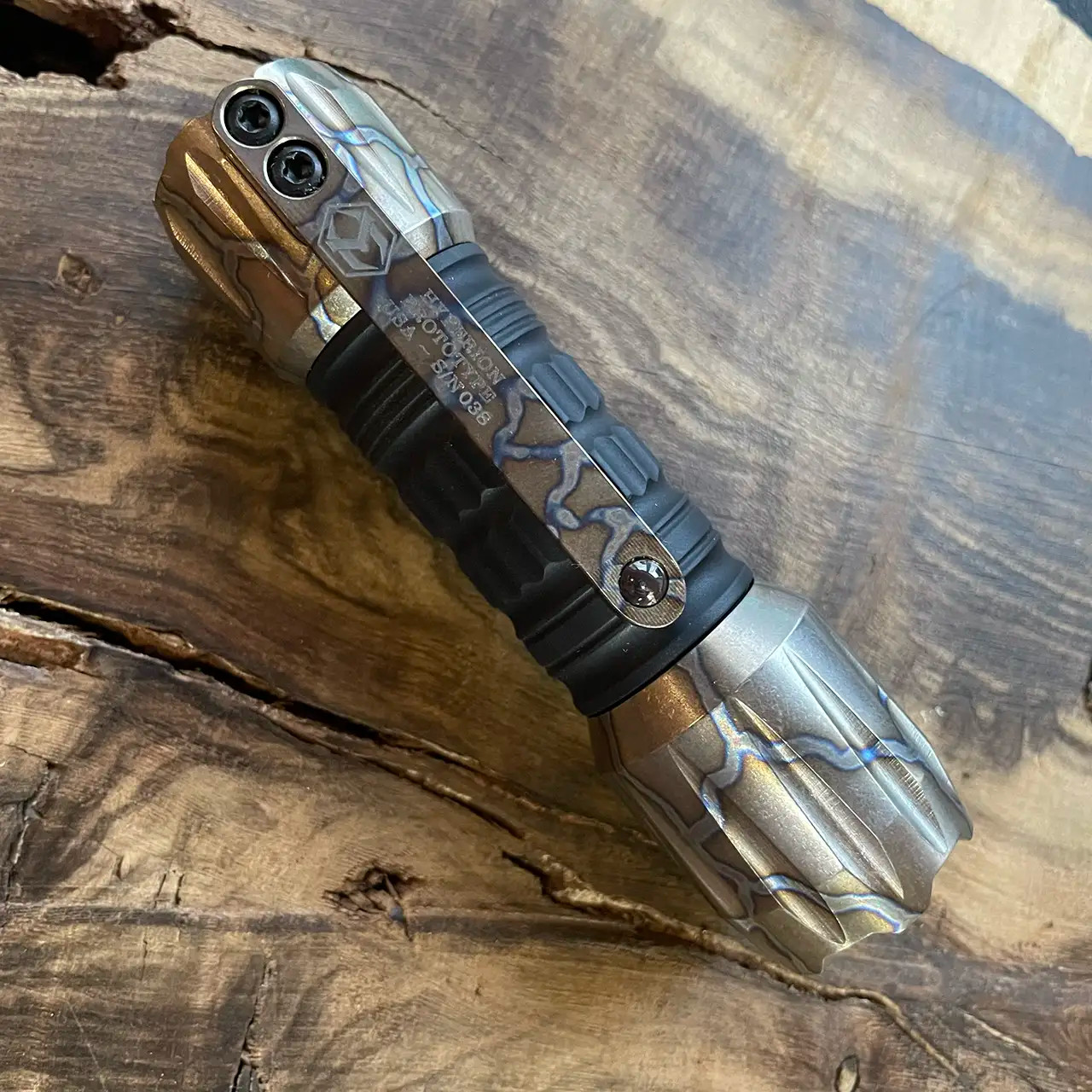 Heretic Flashlight Proto Flamed Ti Green Turbo Glow | American Edge Knives