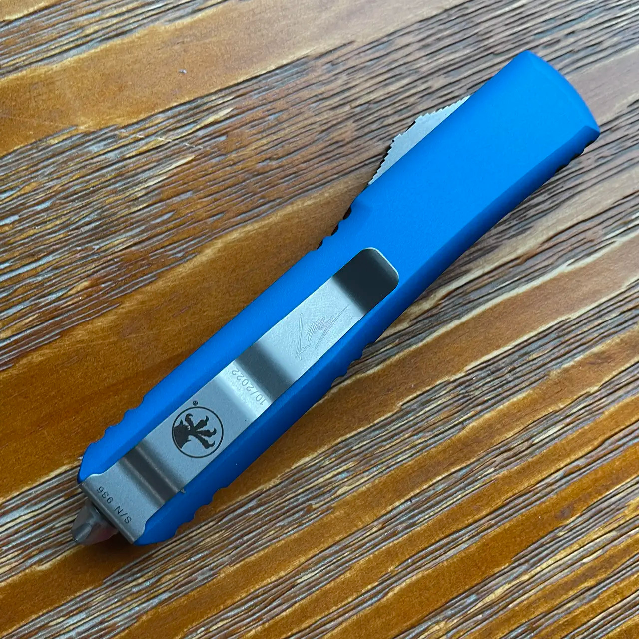 Microtech Ultratech Warhound Blue Handle Stonewash Standard Blade