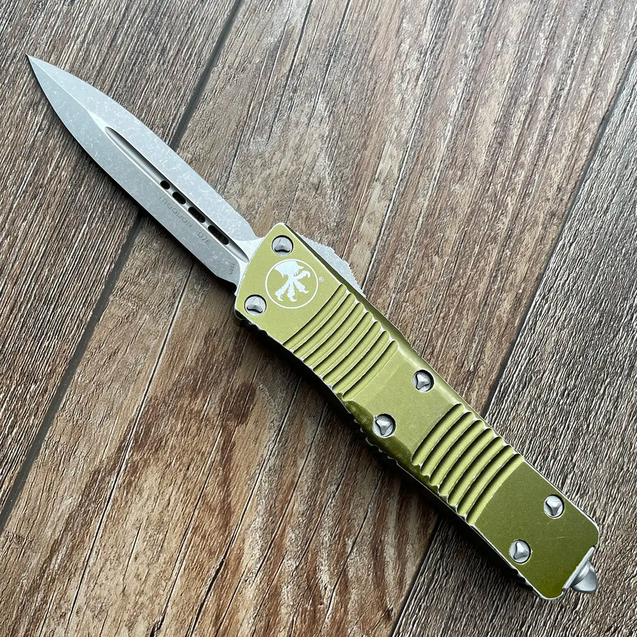 Microtech Troodon D/E Distressed OD Green Apocalyptic Standard 138 ...