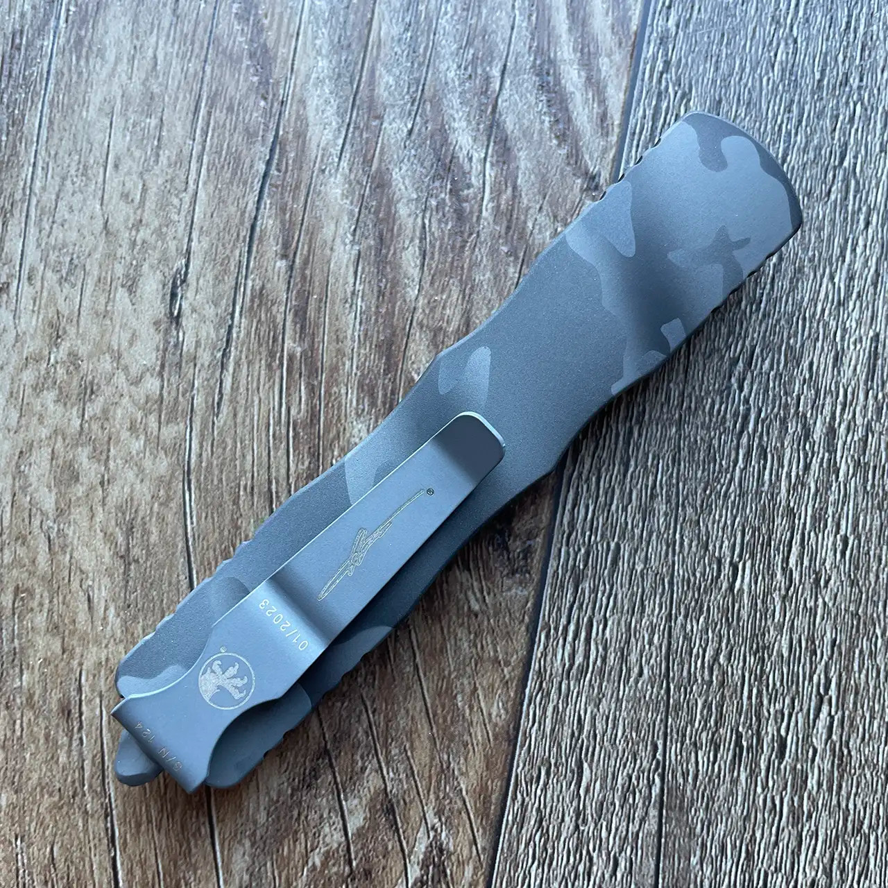Microtech Dirac De Urban Camo Standard Signature Series 225 1ucs