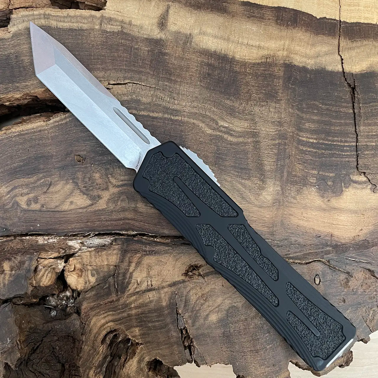 Heretic Knives Colossus T/E Black Handle w/ Black Grip Inlays Stonewash Blade H040-2A | American ...