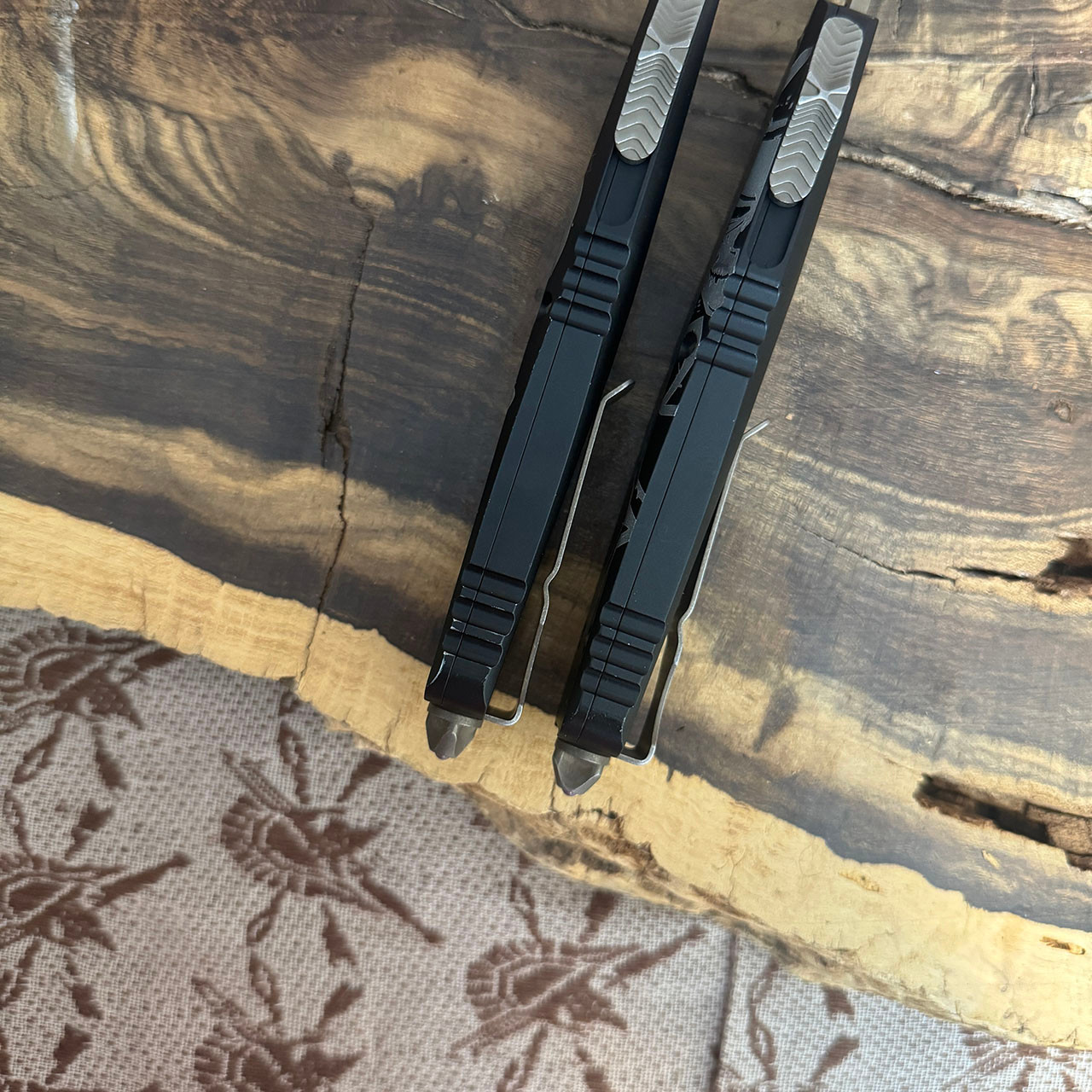 Microtech Combat Troodon Death Card Hellhound And Warhound Set Bronzed