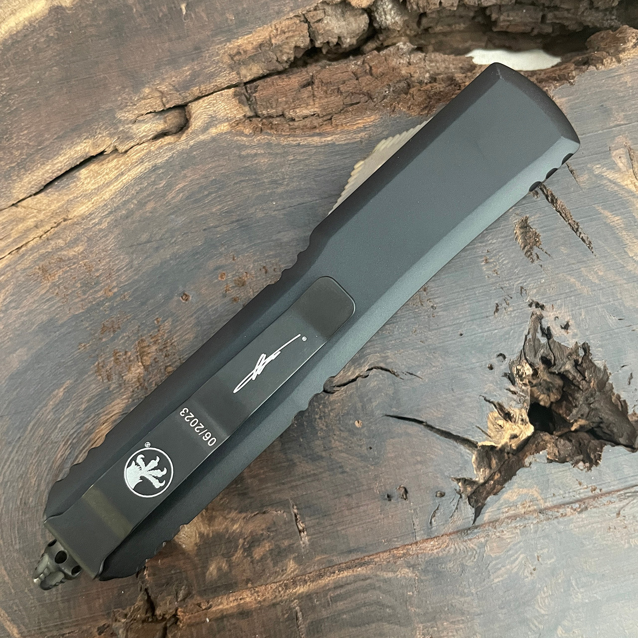 Microtech Ultratech S/E Ultem Top DLC Magnacut Standard Signature ...