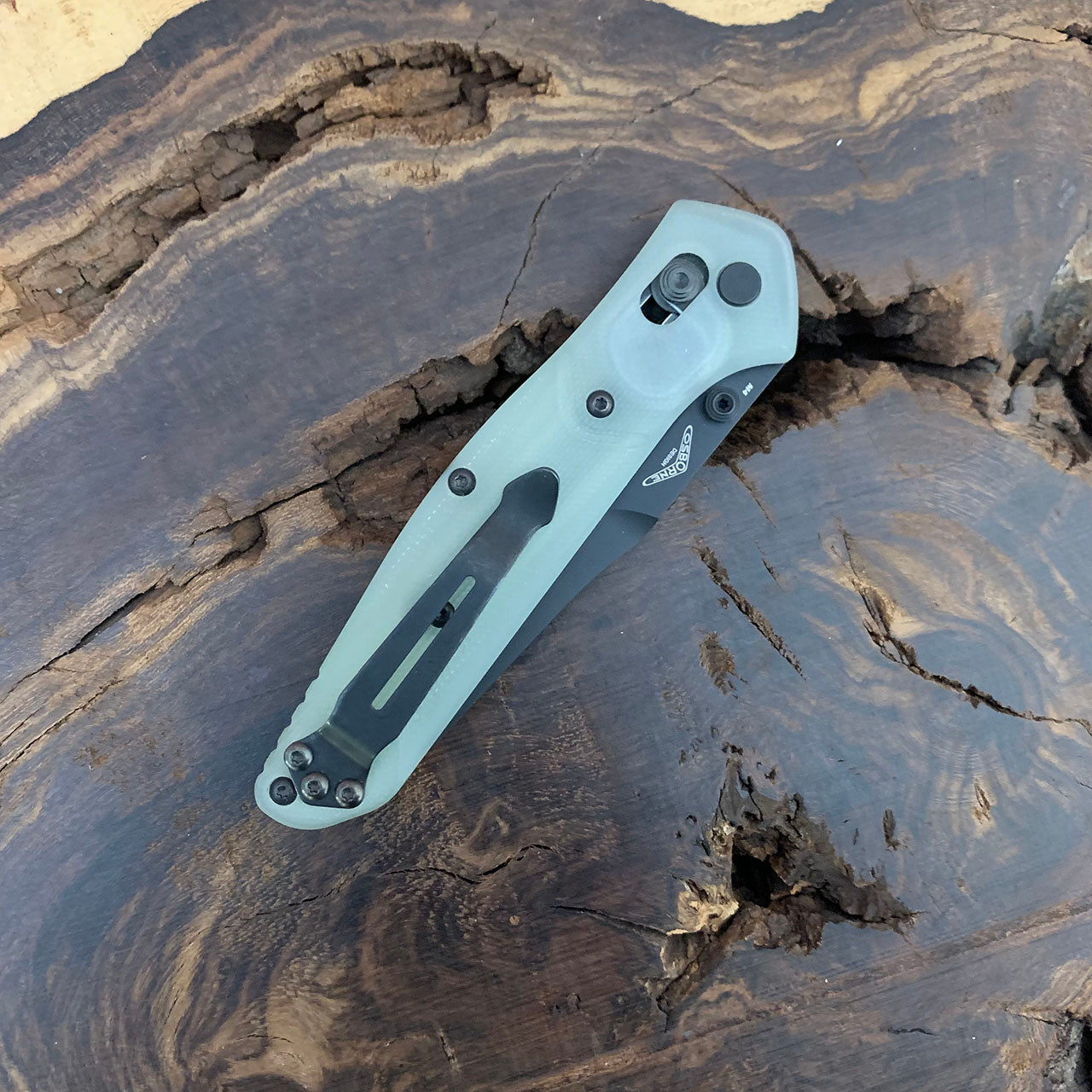 Benchmade Osborne Axis Lock Natural Jade G-10 Handle Black M4 Blade ...