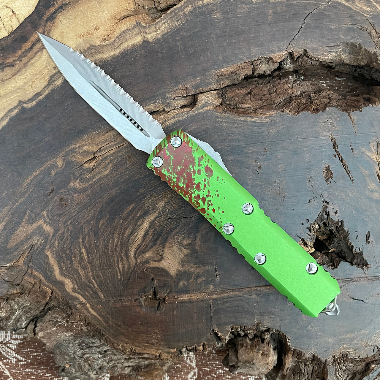 Microtech Utx 85 De Zombie Tech Stonewash Full Serrated 232 12z