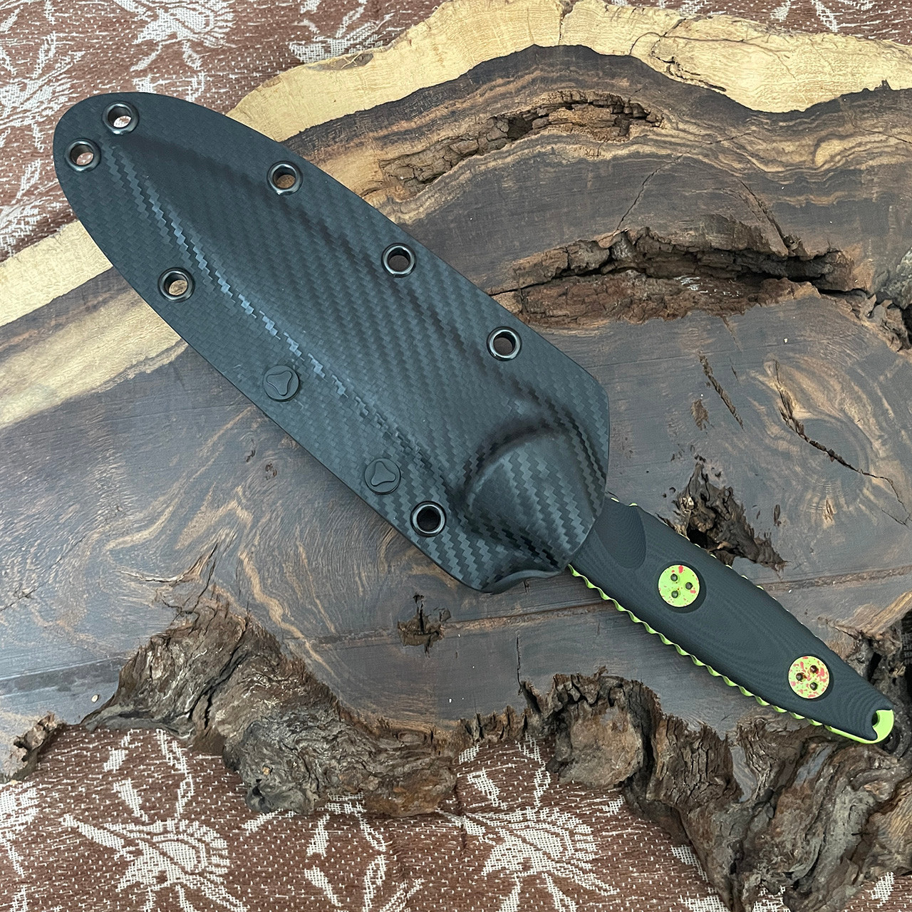Microtech Socom Alpha S/E Zombie Serrated 113-2Z | American Edge Knives