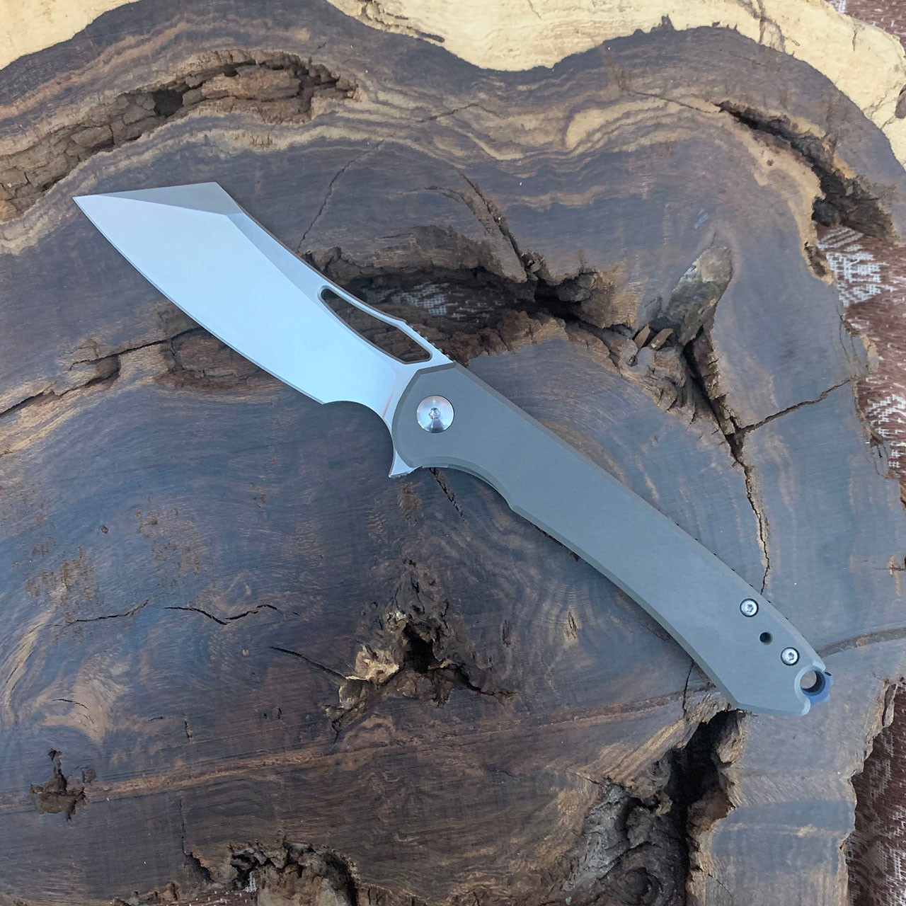 Massdrop X Ferrum Forge Buc Frame Lock Titanium Handle Satin Blade (Pre ...