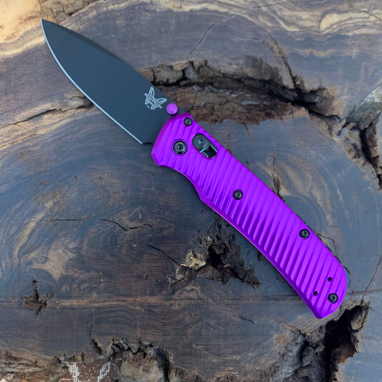 Benchmade Bugout Axis Lock Purple Aluminum Handle Black M390 Blade AE ...