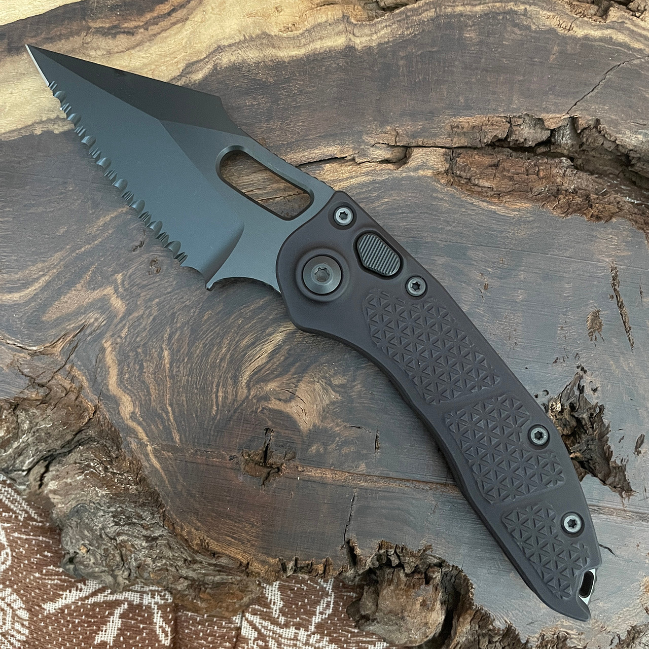 Microtech Borka Stitch Auto Se Shadow Dlc Full Serrated Dlc Hardware