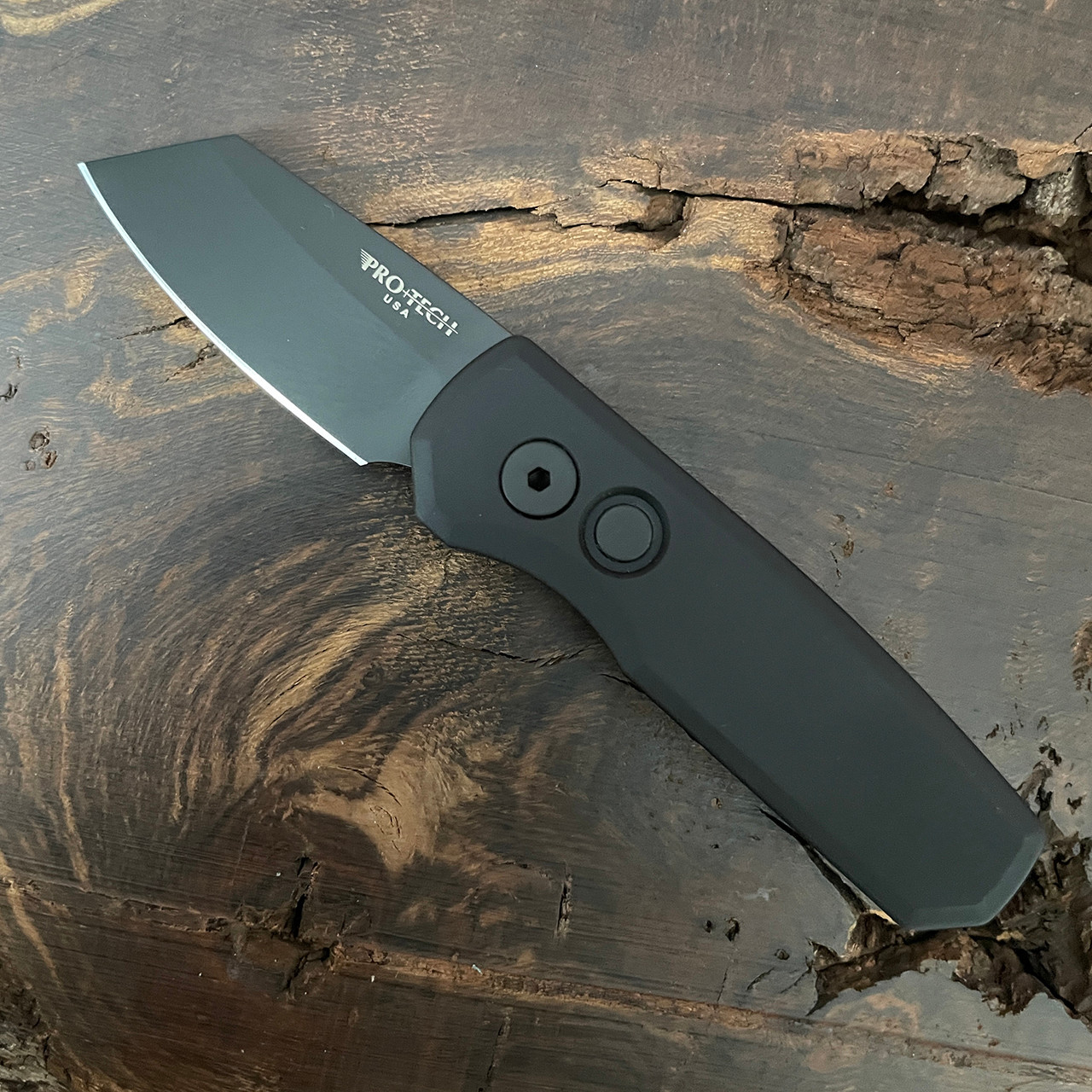 Pro Tech Runt 5 Reverse Tanto Black Handle Dlc Magnacut Blade R5403