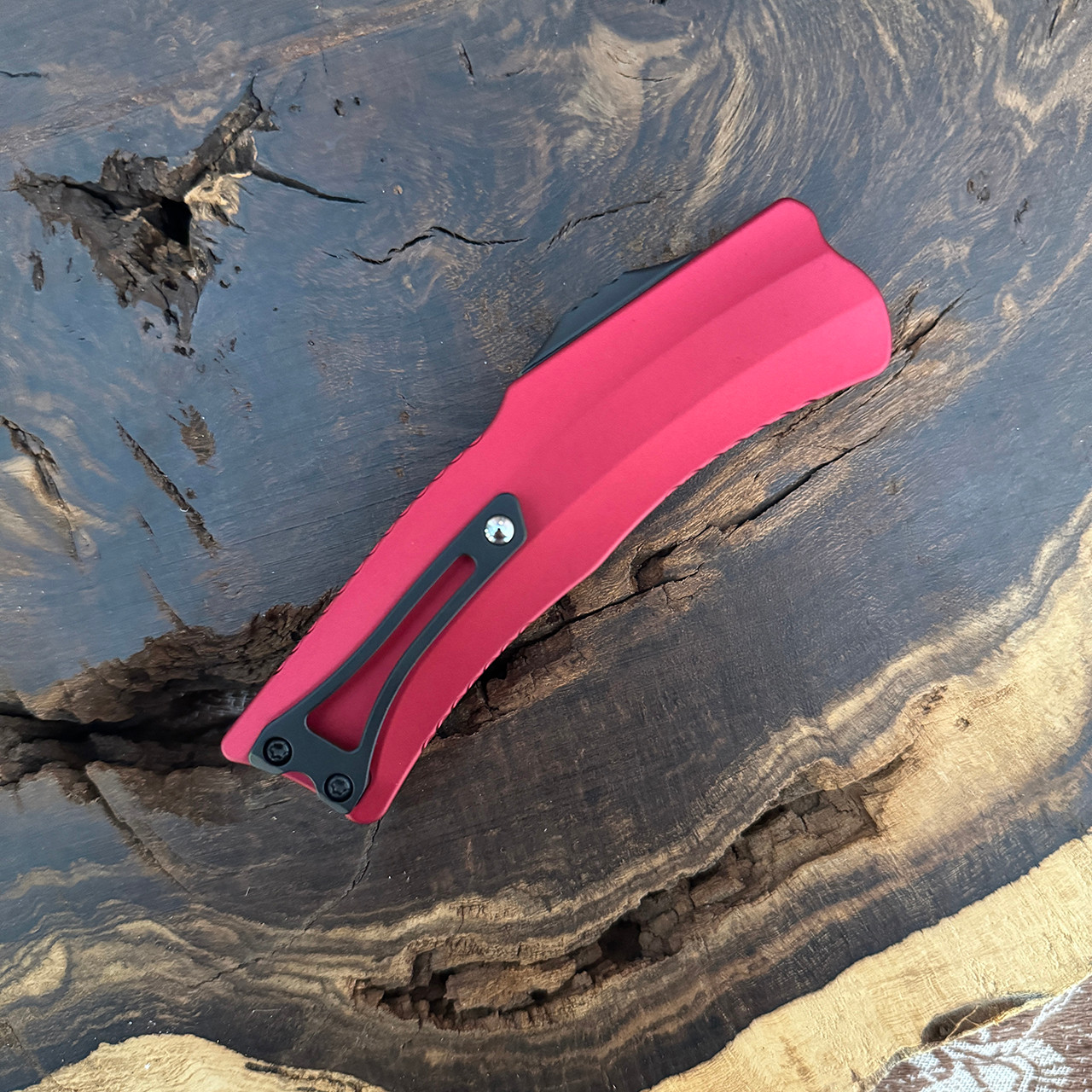 Heretic Knives ROC Curved OTF Red Handle DLC Standard H060-6A-RED ...