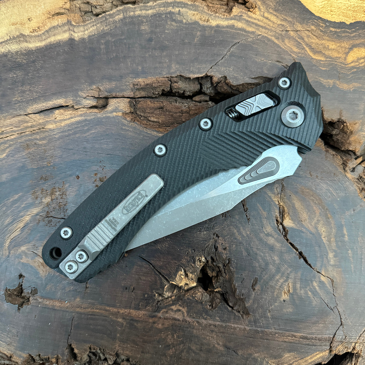 Microtech Amphibian RAM-LOK S/E Black Fluted G-10 Apocalyptic Standard ...