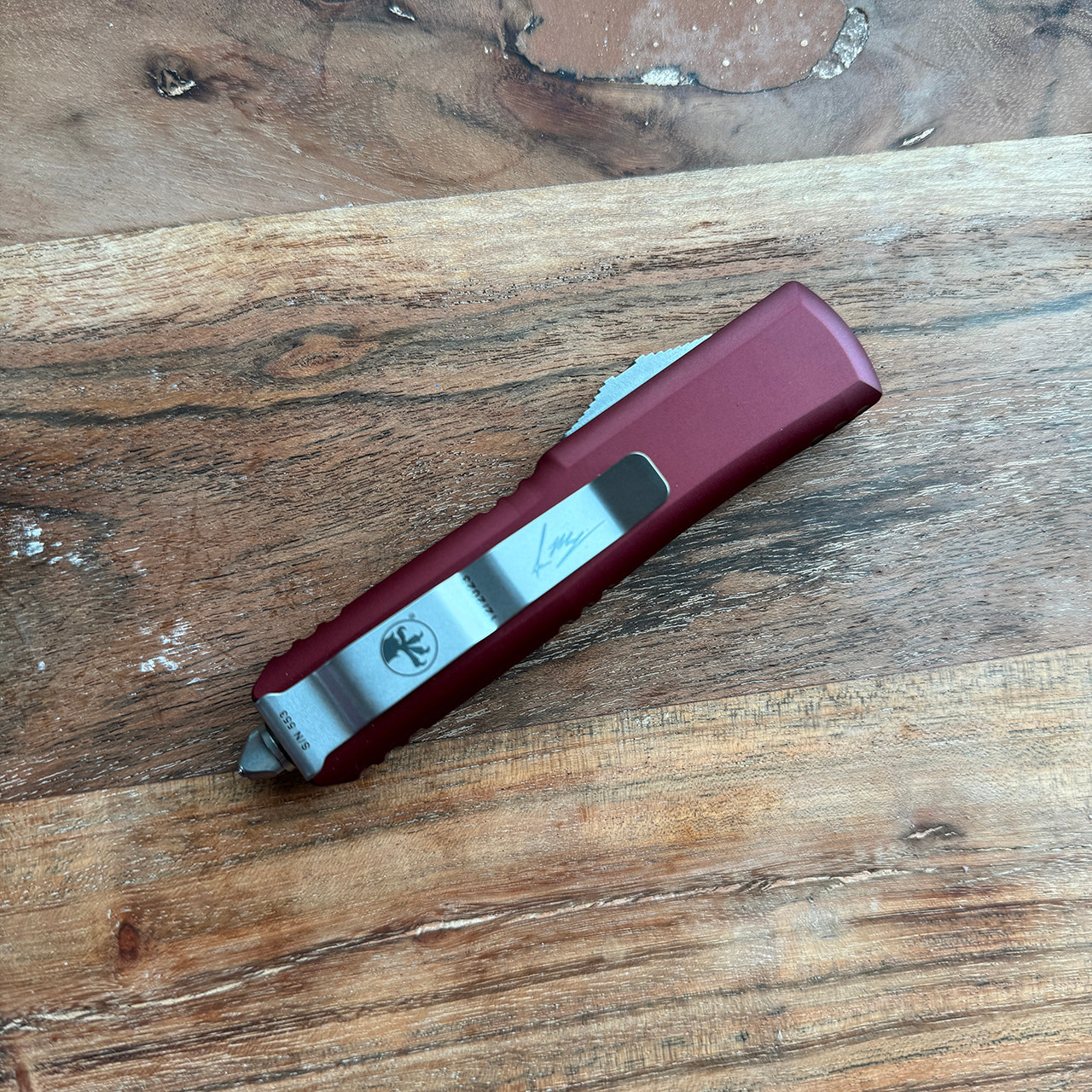 Microtech Utx 85 Warhound Merlot Stonewash Standard Signature Series