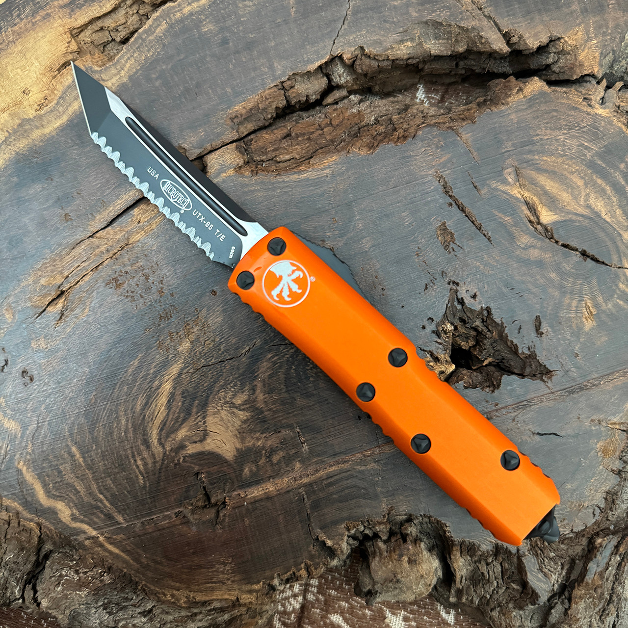 Microtech UTX-85 T/E Orange Handle Black Full Serrated Blade 233-3OR ...