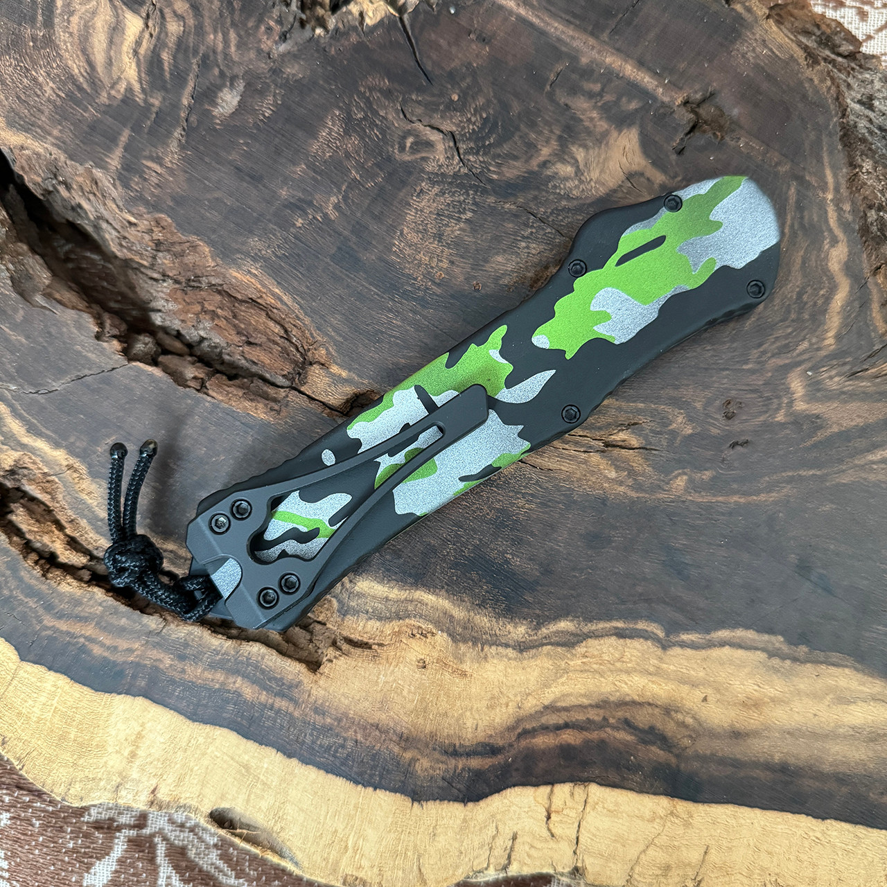 Heretic Knives Hydra Otf Auto Te Heretic Camo Handle Two Tone Black