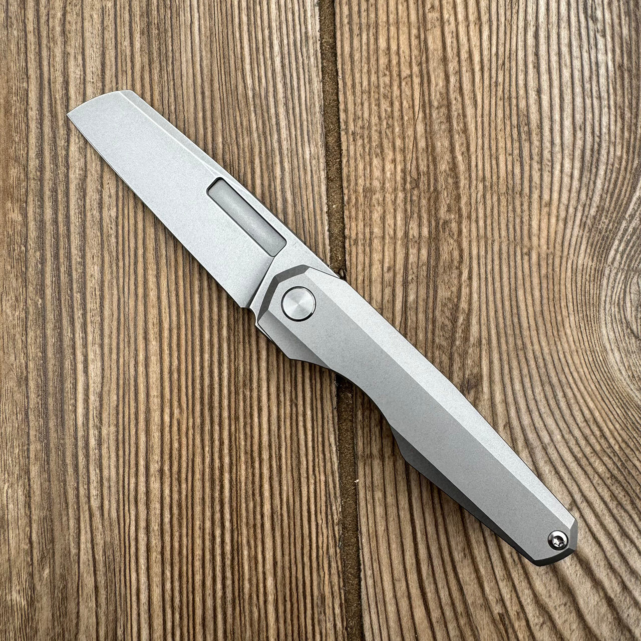 Vero Engineering Products - American Edge | American Edge Knives