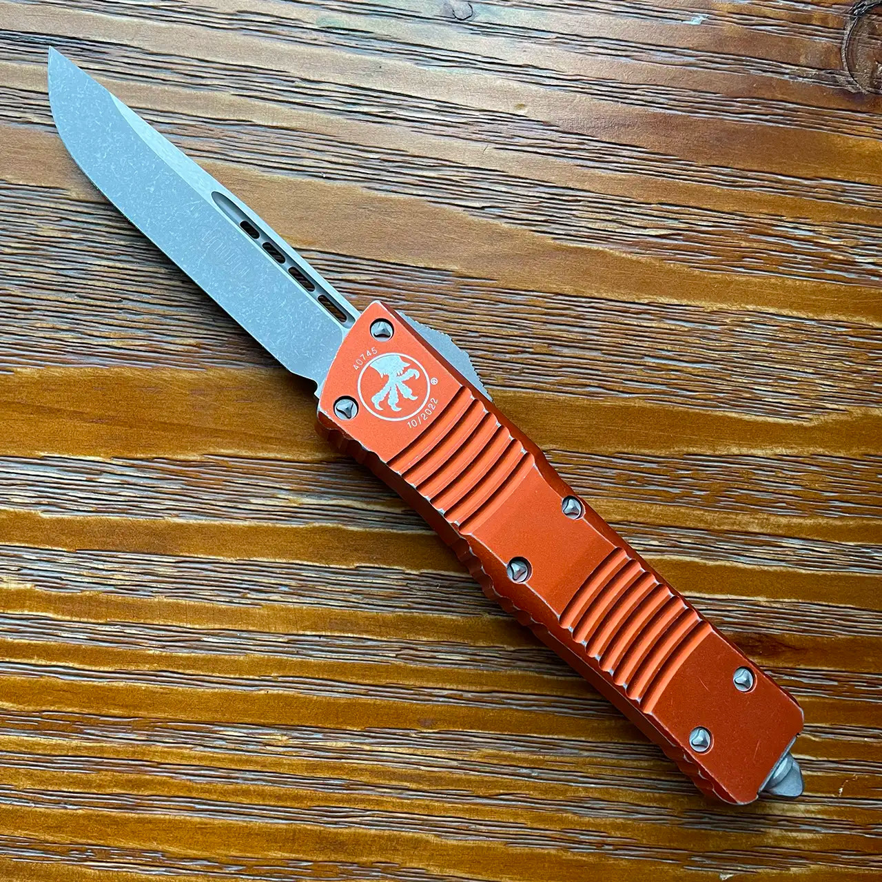 Microtech Combat Troodon S/E Distressed Orange Apocalyptic Standard 143 ...