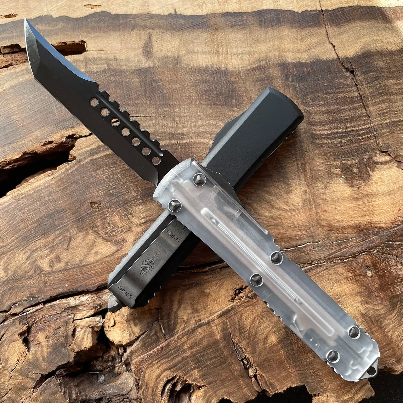 Microtech Ultratech Hellhound Shadow Carbon Fiber Top DLC Standard DLC ...