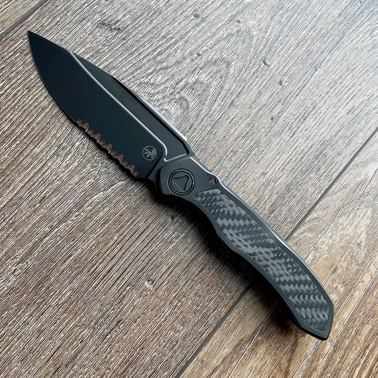 Microtech Anax Integral Frame Lock DLC Titanium Handle w/ Carbon Fiber ...