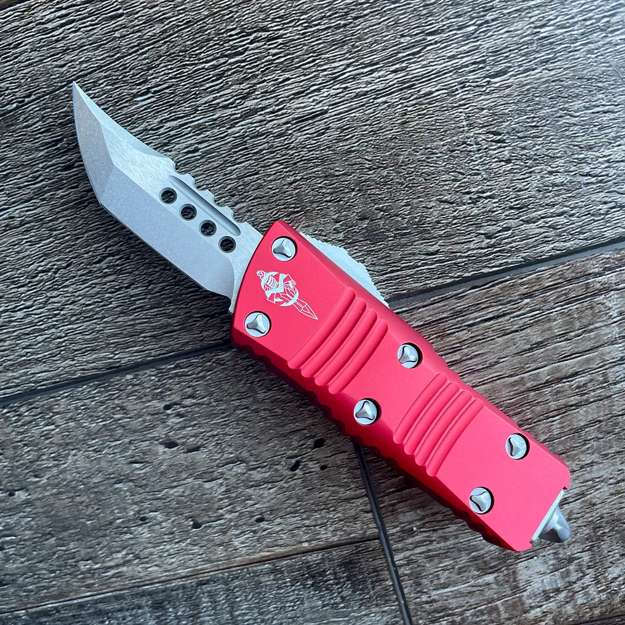 Microtech Mini Troodon Hellhound Red Stonewash Standard Signature ...