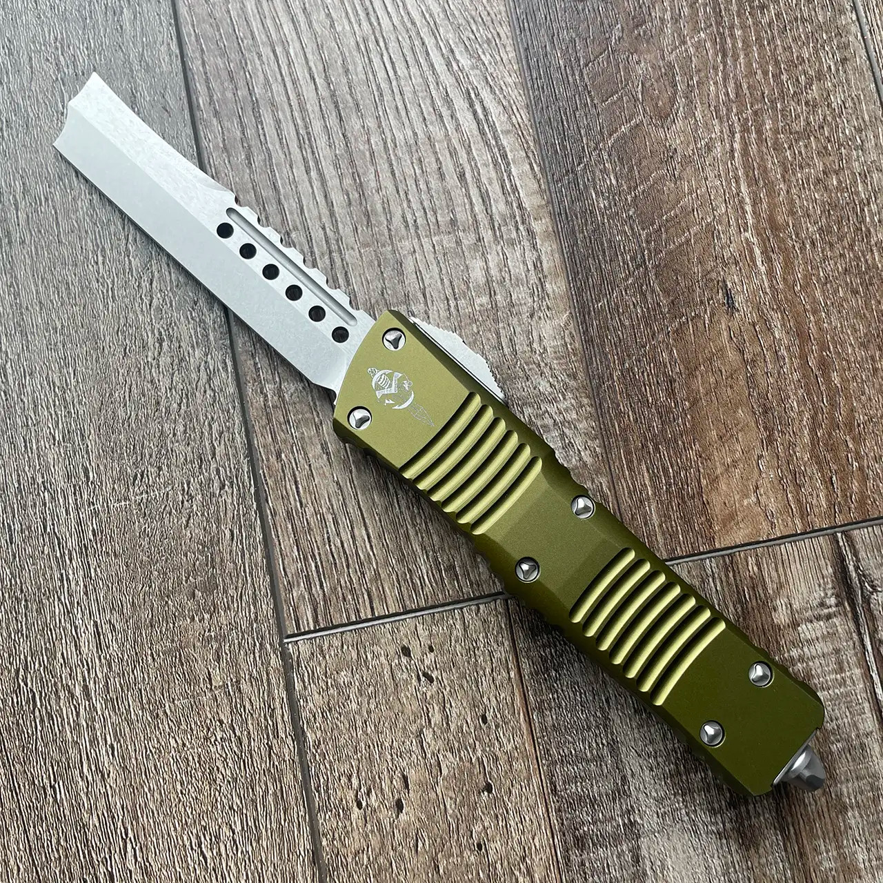 Microtech Combat Troodon Hellhound Razor OD Green Stonewash Standard ...