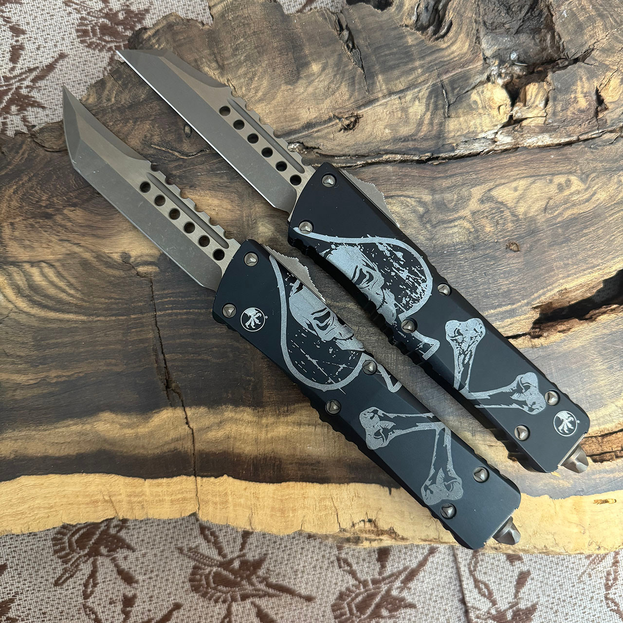 Microtech Combat Troodon Death Card Hellhound and Warhound Set Bronzed ...