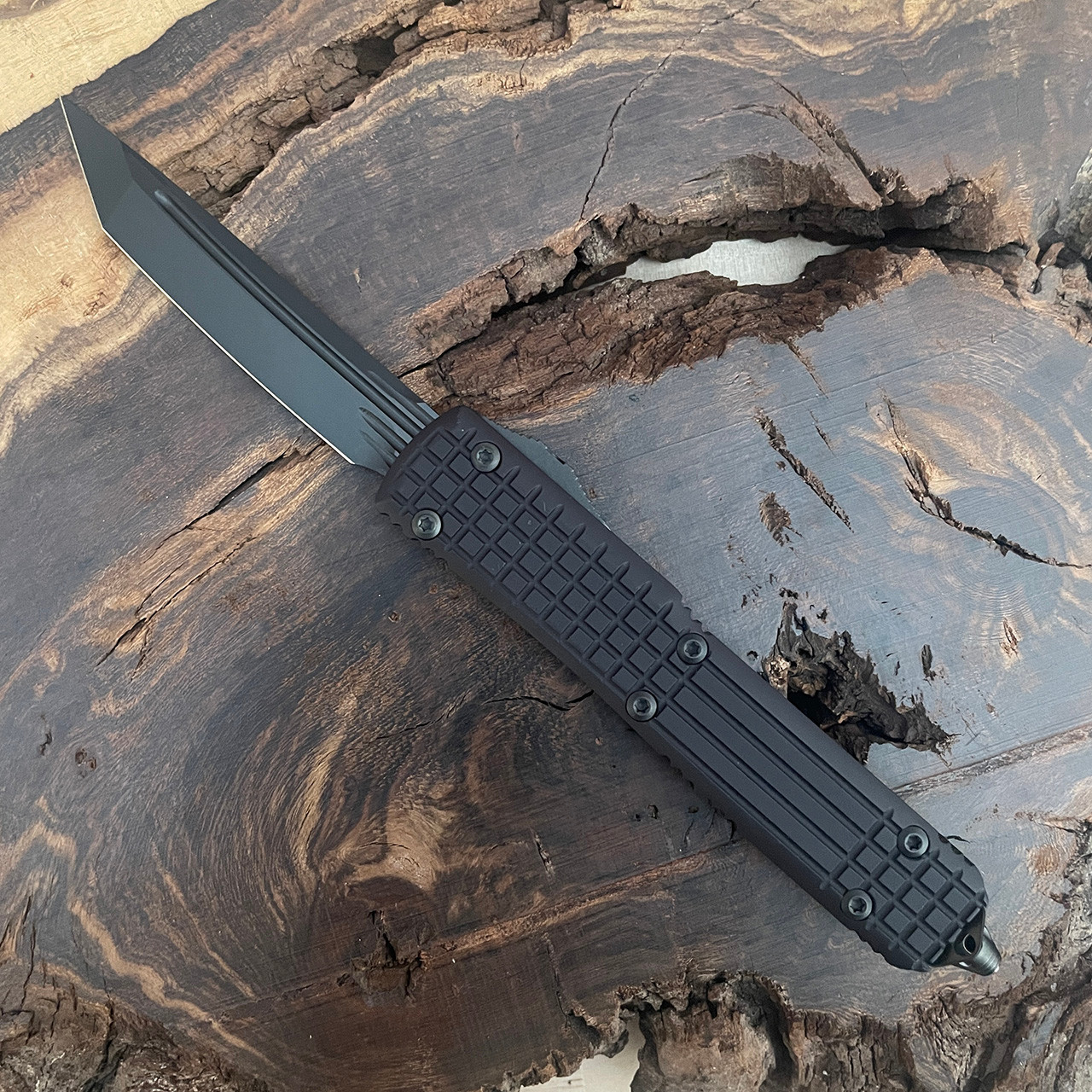 Microtech Ultratech T/E Delta Frag Fluted DLC w/ Nickel Boron Internals ...