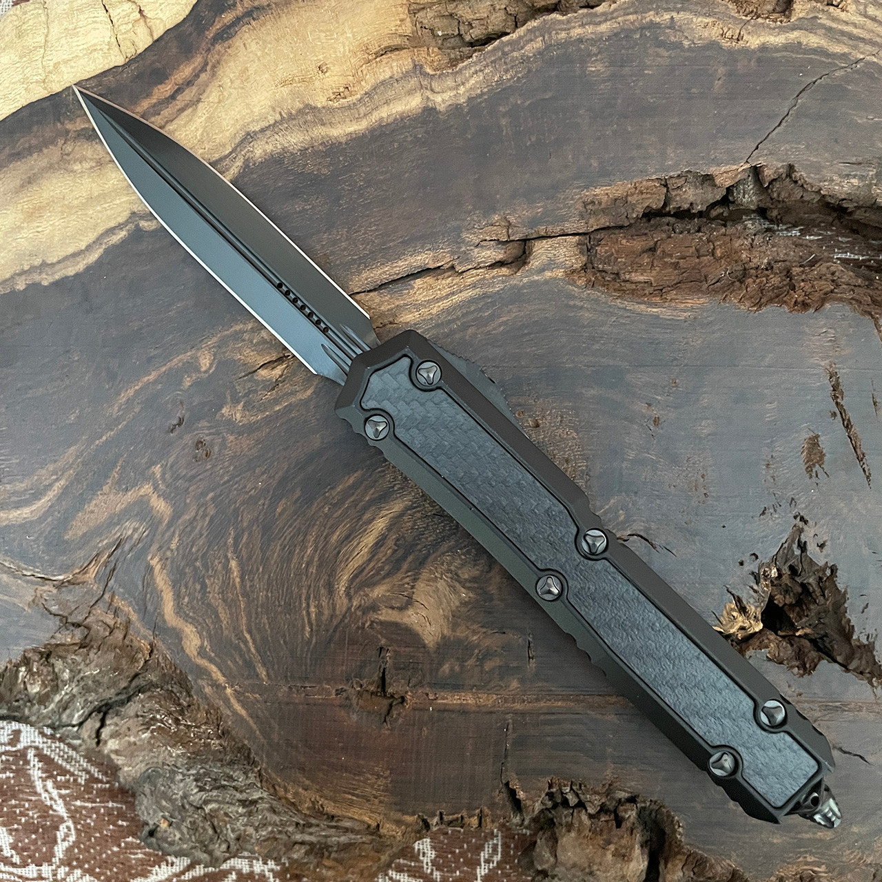 Microtech Makora D/E Shadow w/ Carbon Fiber Inlay DLC Standard Blade ...