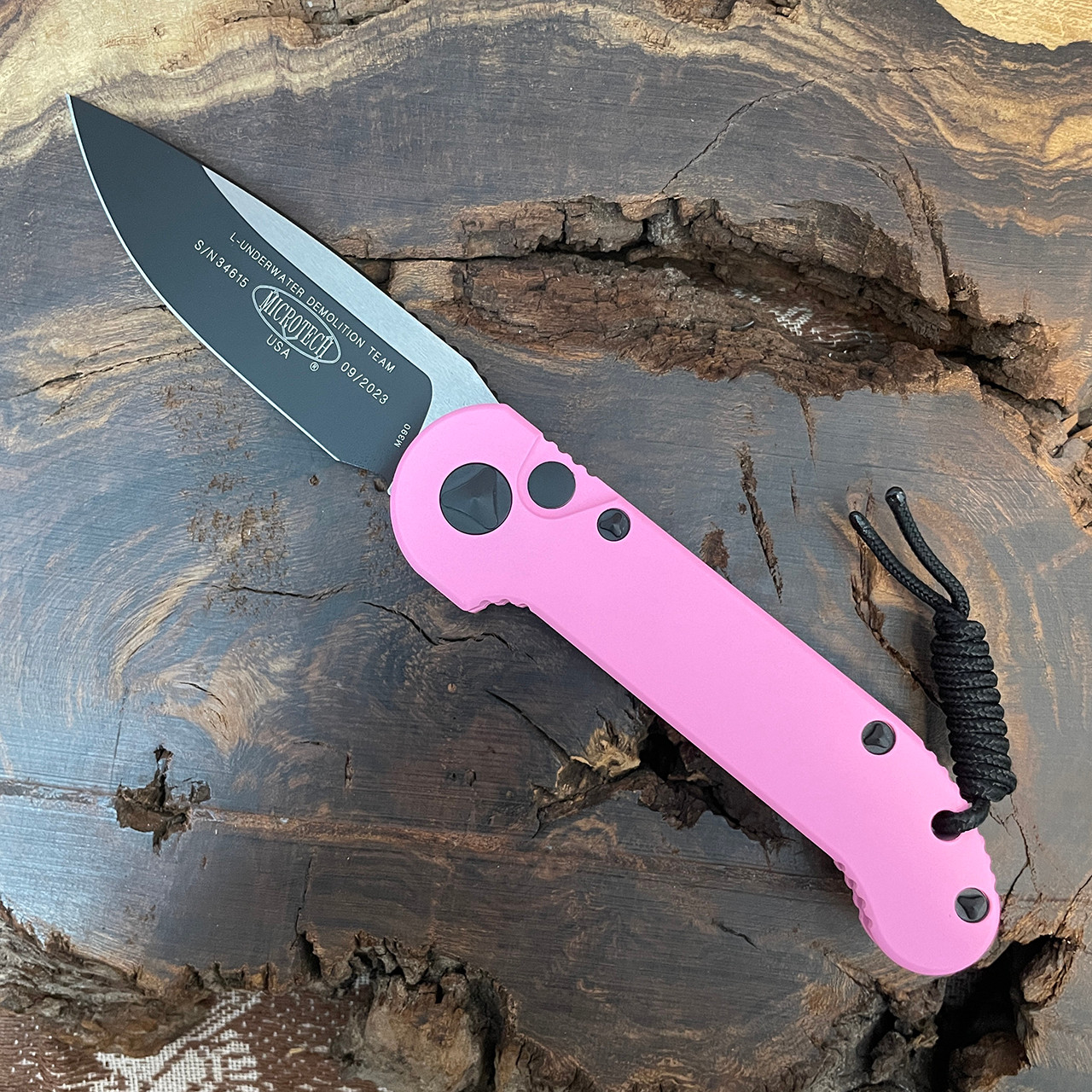 Microtech LUDT Auto Cerakote Pink Smooth Chassis Black Standard 135S ...