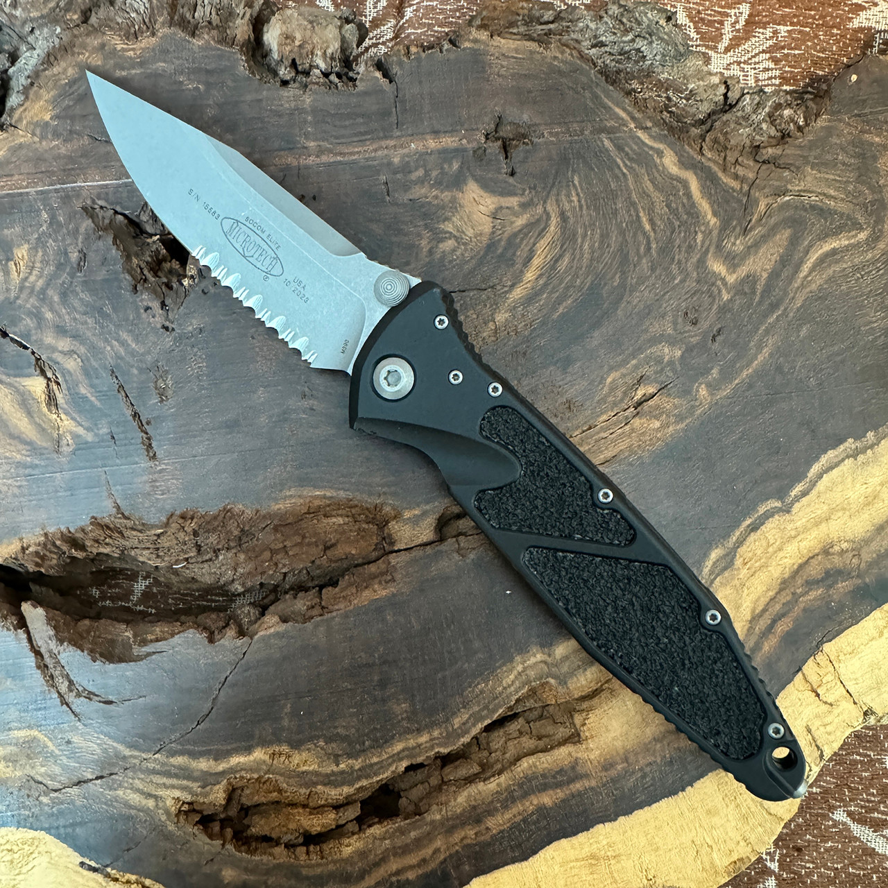 Microtech LUDT S/E Gen III Black Stonewash Serrated 1135-11 | American ...