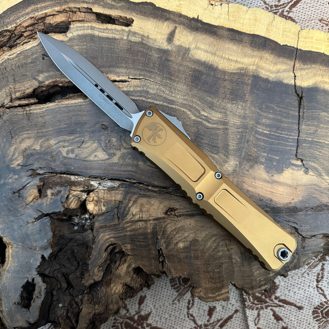 Microtech Combat Troodon D/E Gen III Tan Apocalyptic Standard 1142 ...