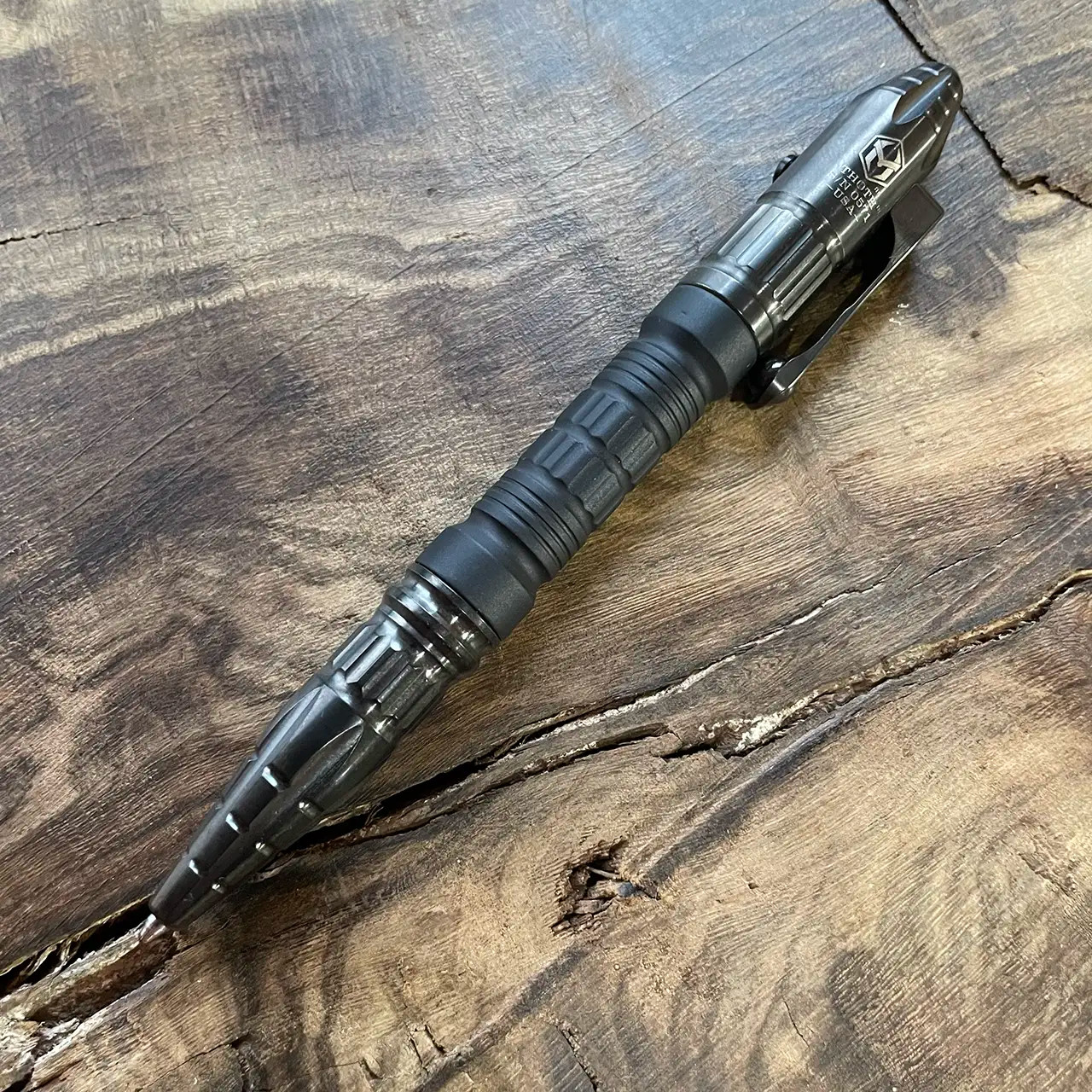 Heretic Knives Thoth Modular Bolt Action Pen DLC Titanium Standard H038 ...
