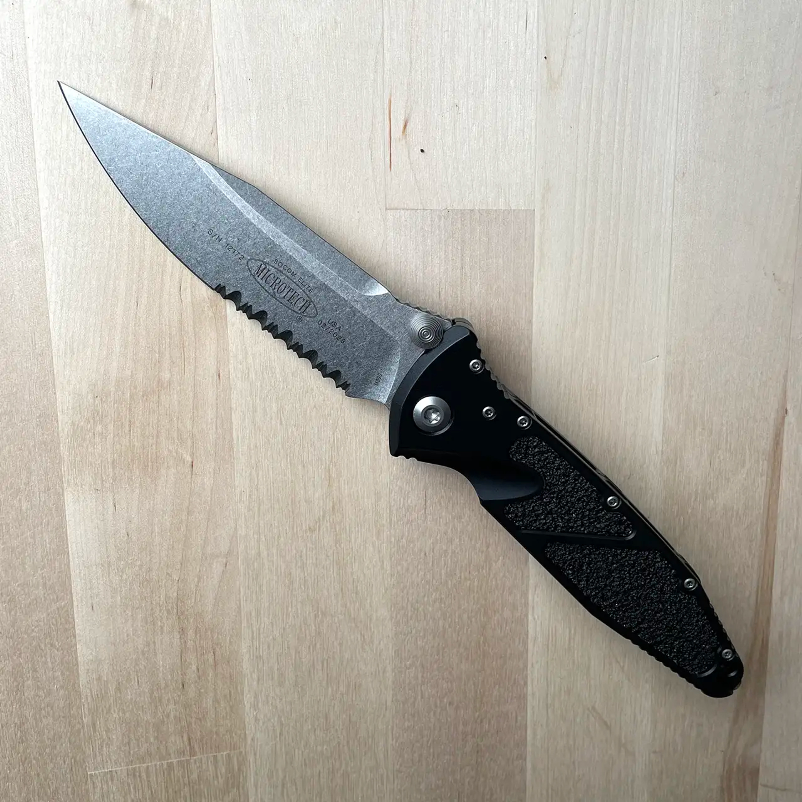 Microtech Socom Elite Manual Se Black Stonewash Serrated 160 11