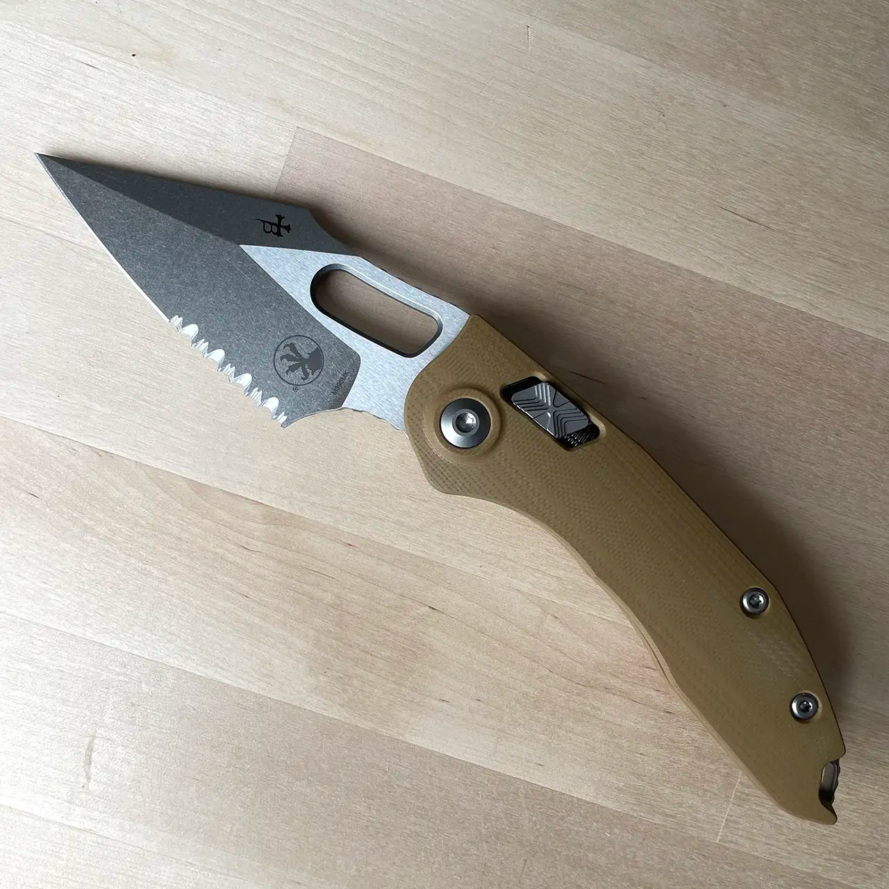 Microtech Borka Stitch RAM-LOK S/E Tan Apocalyptic Serrated 169RL ...