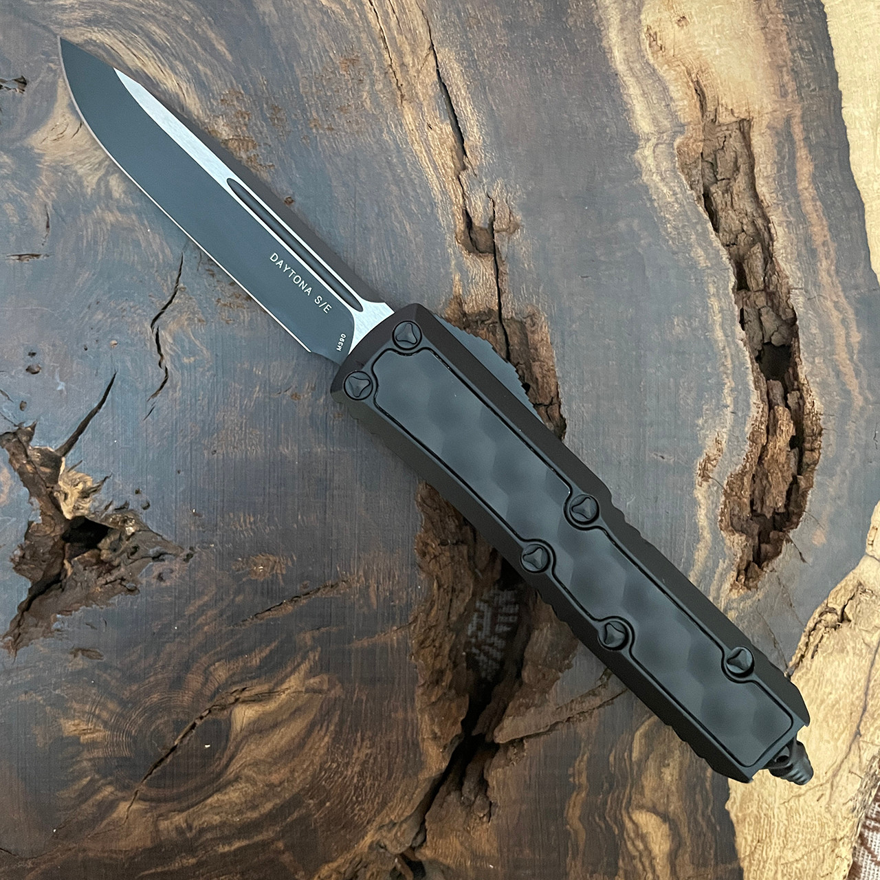 Microtech Daytona S/E Black Tactical w/ Black Bubble Inlay Standard ...