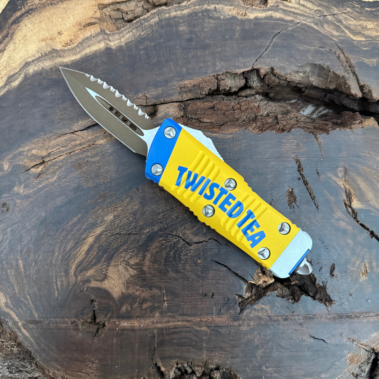 Microtech Mini Troodon D/E Twisted Tea Edition Bronze Metallic Cerakote ...