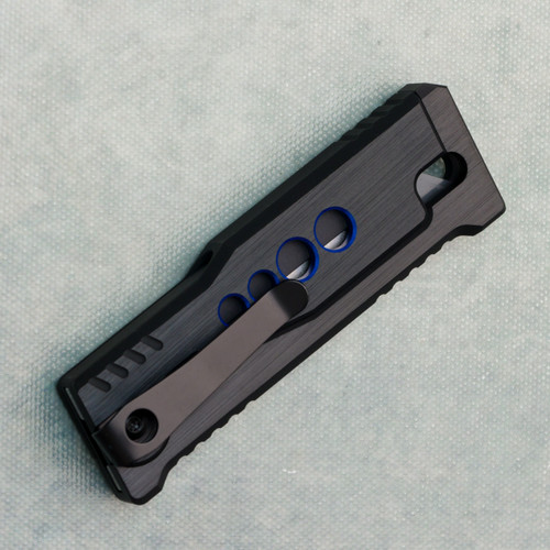 Reate EXO-U Utility Gravity Knife Black Aluminum w/ Blue Speed Hole ...