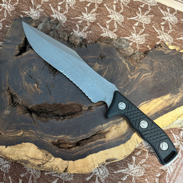 Microtech Arbiter Fixed Blade Black G-10 Apocalyptic Serrated 104-11AP ...